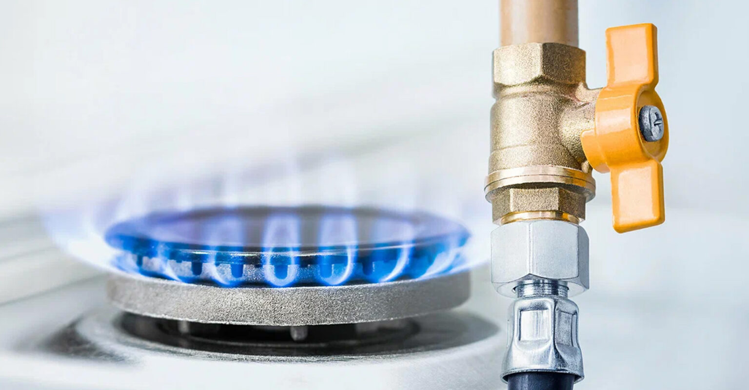 Gas natural, una fuente energética clave: instalación, normativa